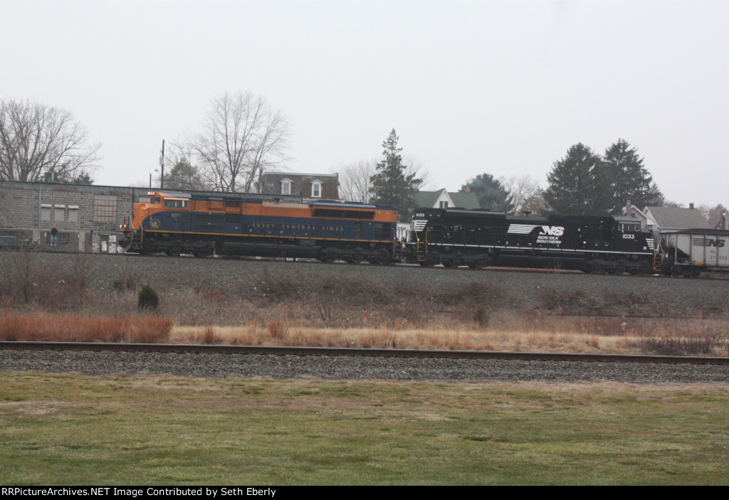 NS 592 EB @ Mary MP:HP 112